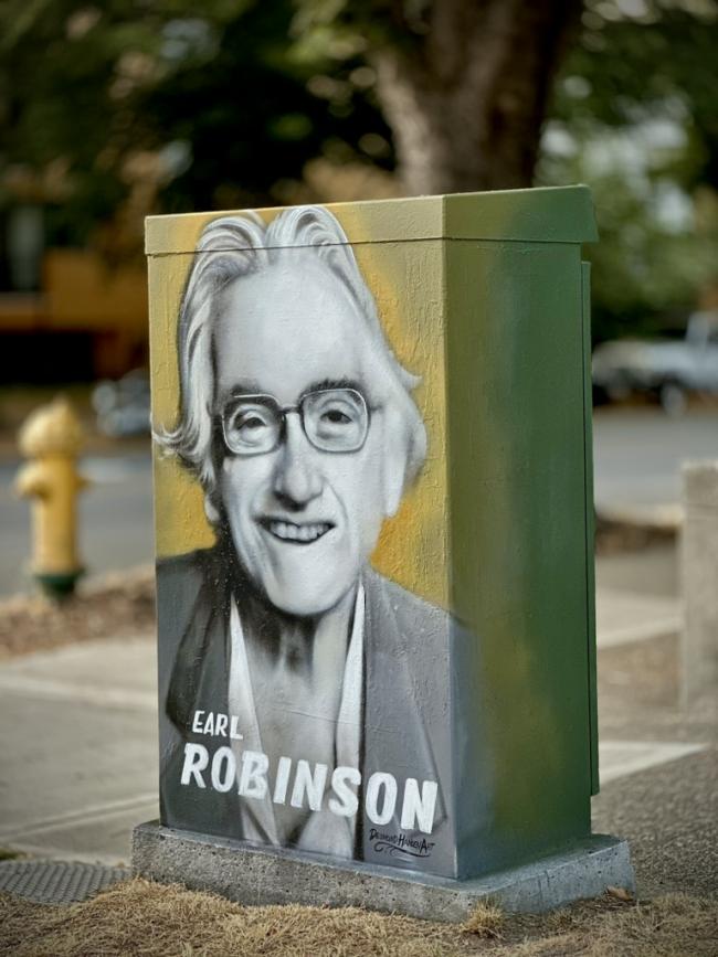 West Seattle's Earl Robinson is artist Desmond Hansen's latest subject ... West Seattle's Earl Robinson is artist Desmond Hansen's latest subject ...